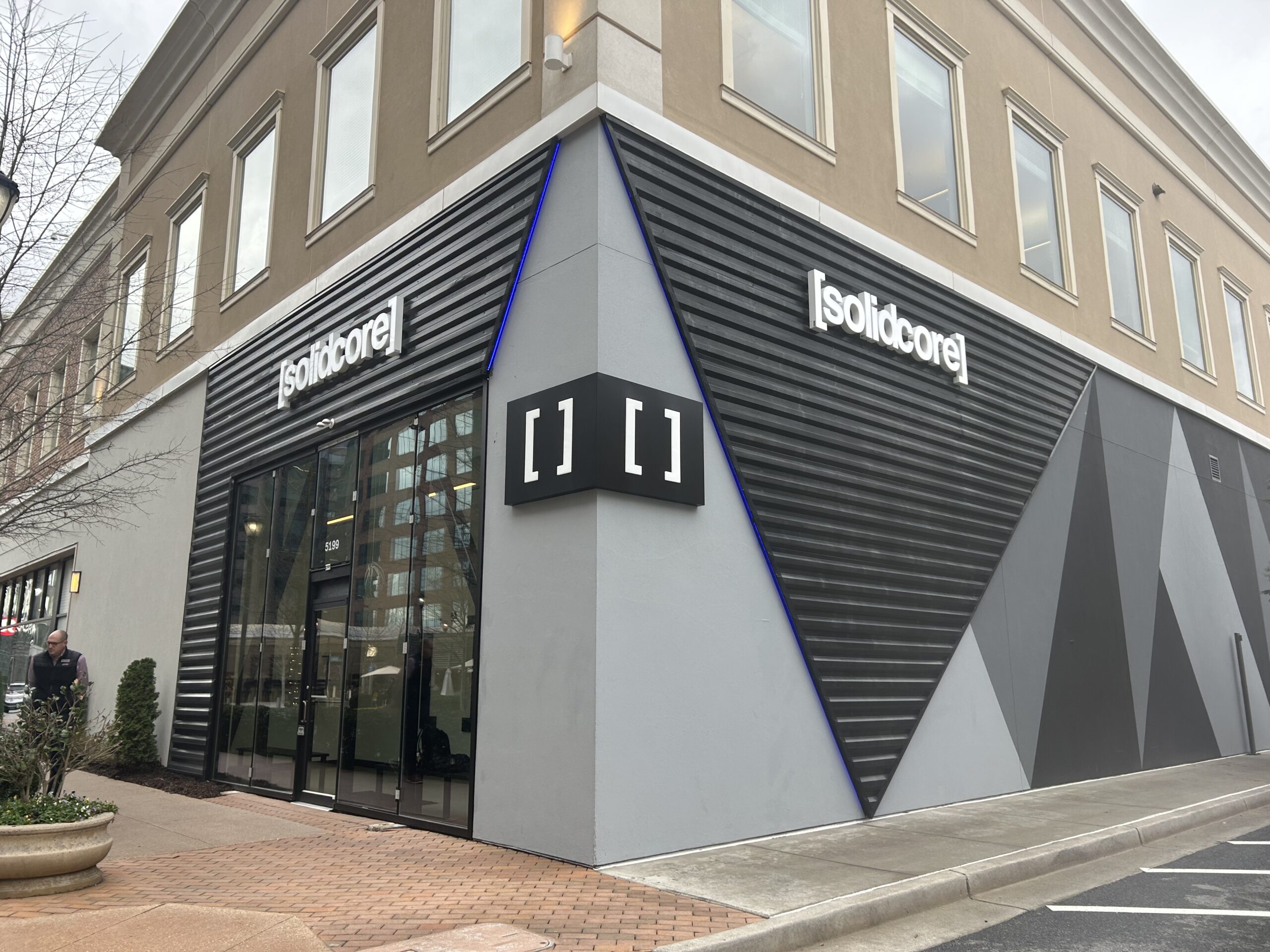 [solidcore] - Experience Avalon